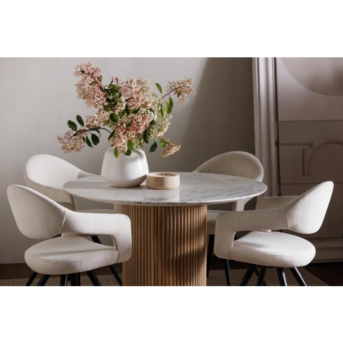 cheltenham round table